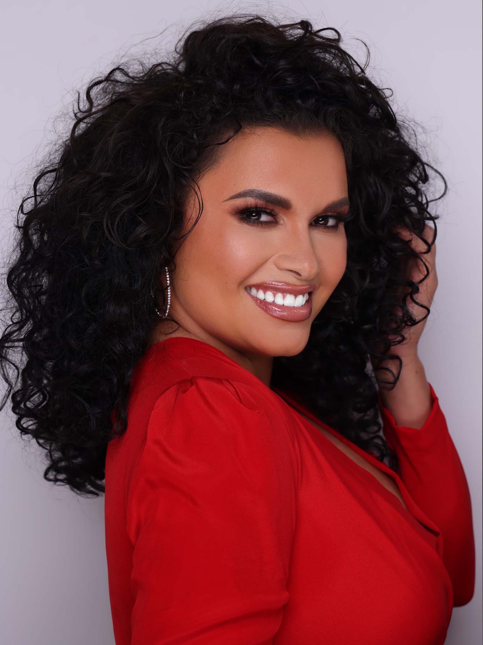 Our Hosts – Jason Taylor Community